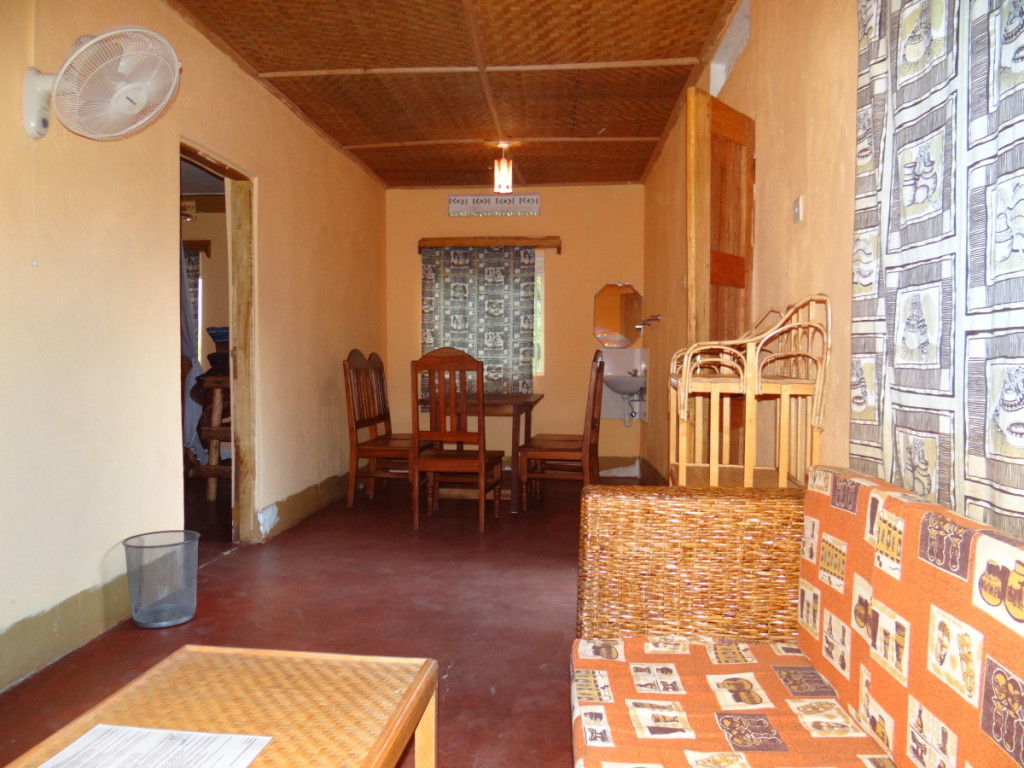 Super Sensational Simba Safari - Uganda Africa - Exploramum & Explorason