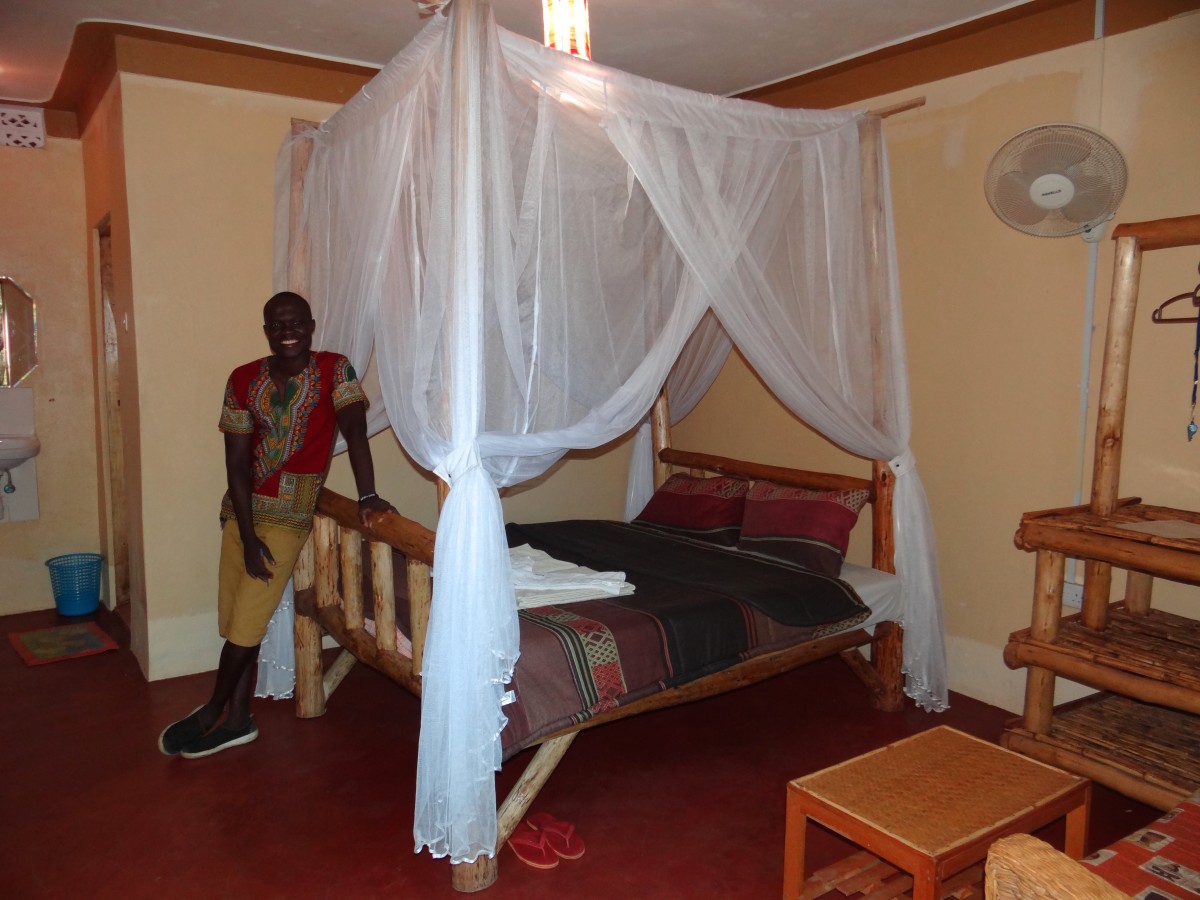 Super Sensational Simba Safari - Uganda Africa - Exploramum & Explorason