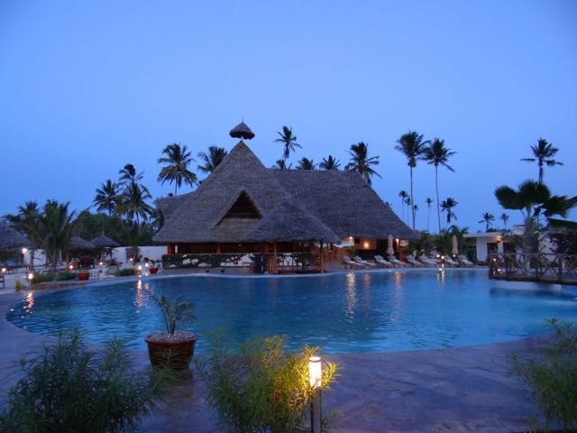 Top Ten Tips To Find The Perfect Resort In Zanzibar - Exploramum ...